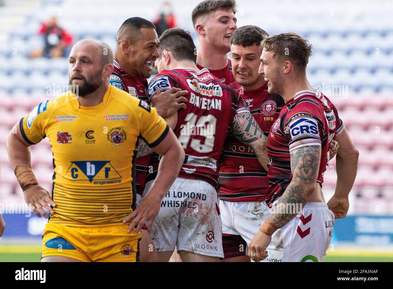 Sam Powell (9) of Wigan Warriors celebrates his try Stock Photo - Alamy
