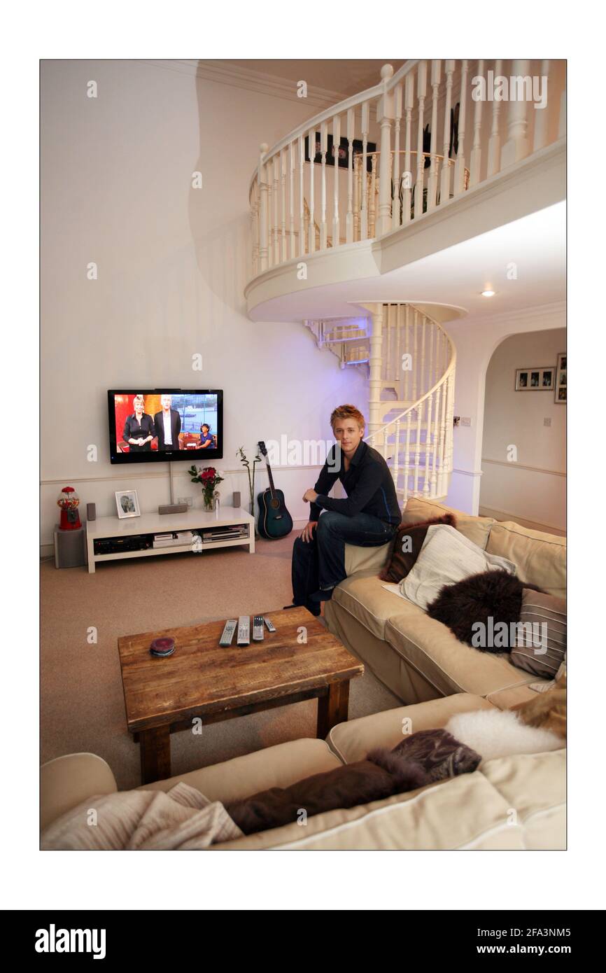 Singer Jonathan Ansell at home in west Londonphotograph by David Sandison The Independent Stock ...