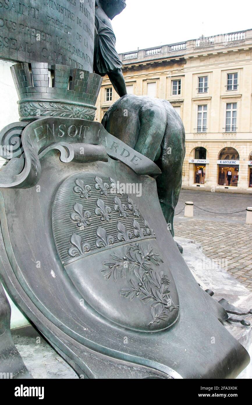Place Royale - Royal Square, Reims, France Stock Photo - Alamy