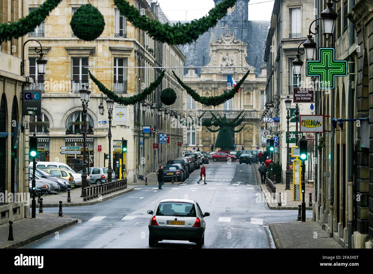 Street view, Reims, France Stock Photo - Alamy