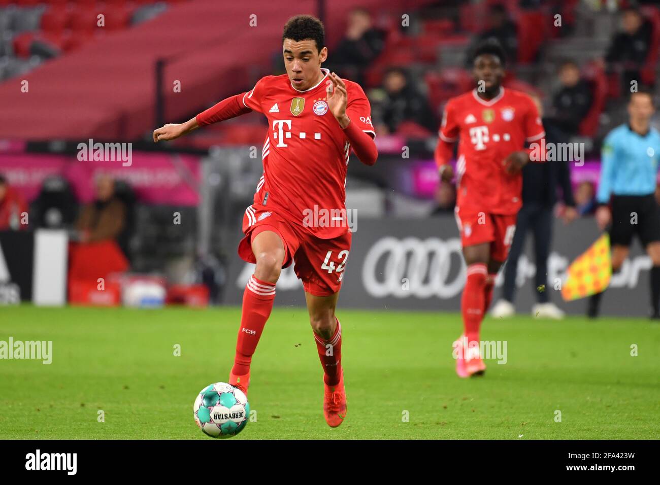 Jamal musiala body hi-res stock photography and images - Alamy