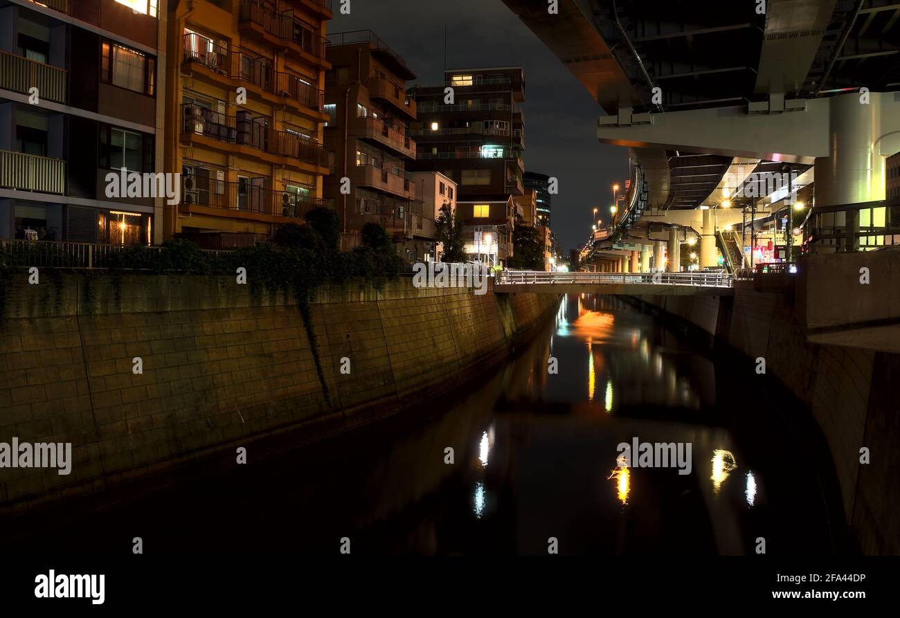 Tokyo canal hi-res stock photography and images - Alamy