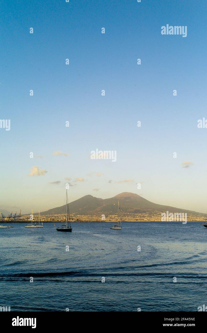 Volcan vesuvius hi-res stock photography and images - Alamy