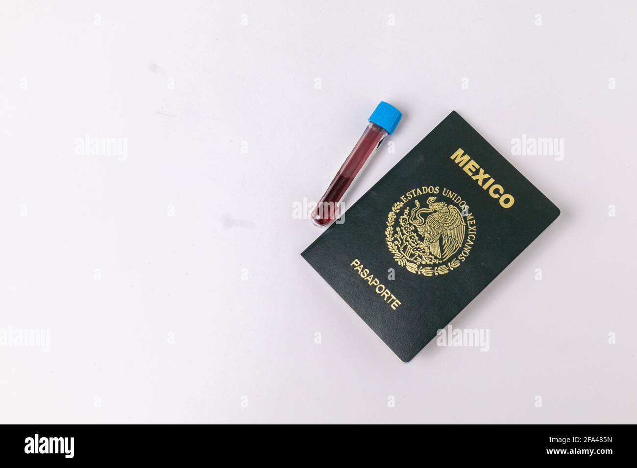 Mexican passport hi-res stock photography and images - Alamy