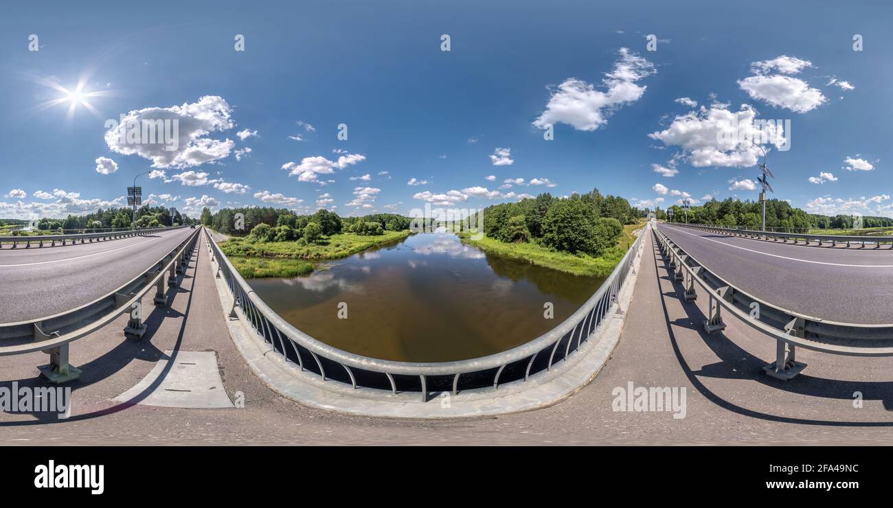 360 degree panoramic river walk hi-res stock photography and images - Alamy