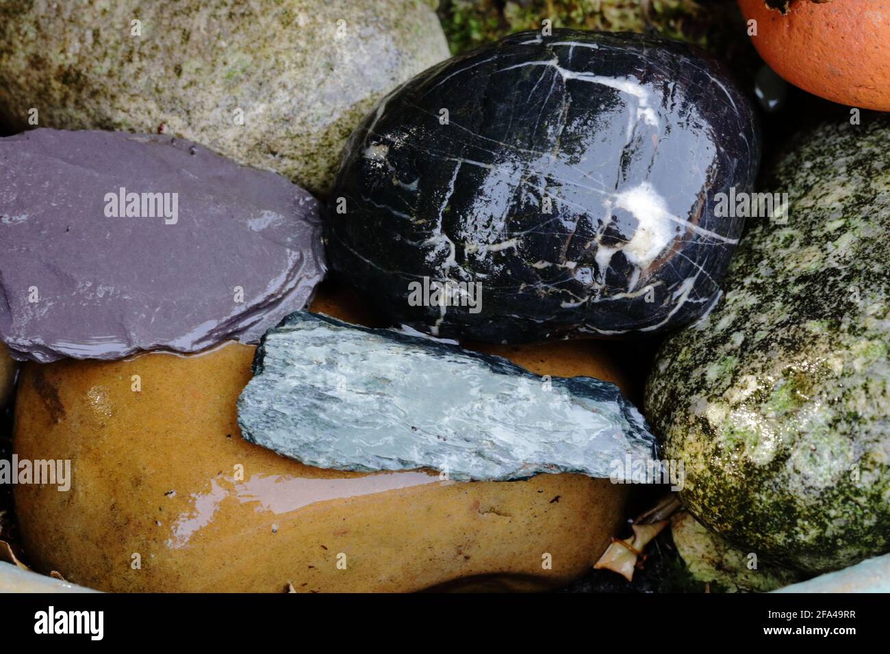 Selection of stones hi-res stock photography and images - Alamy