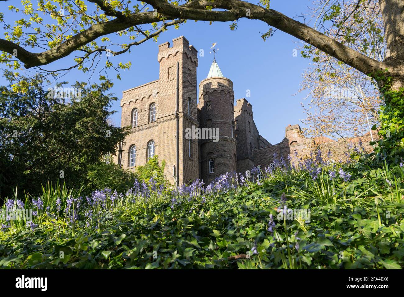 Mortar castle hi-res stock photography and images - Alamy