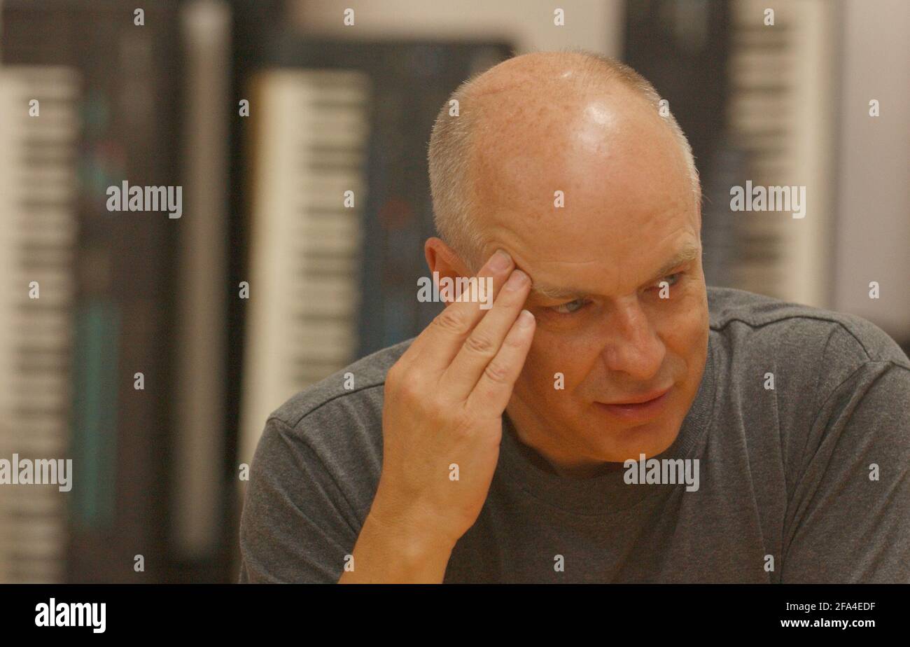 Brian eno studio hi-res stock photography and images - Alamy