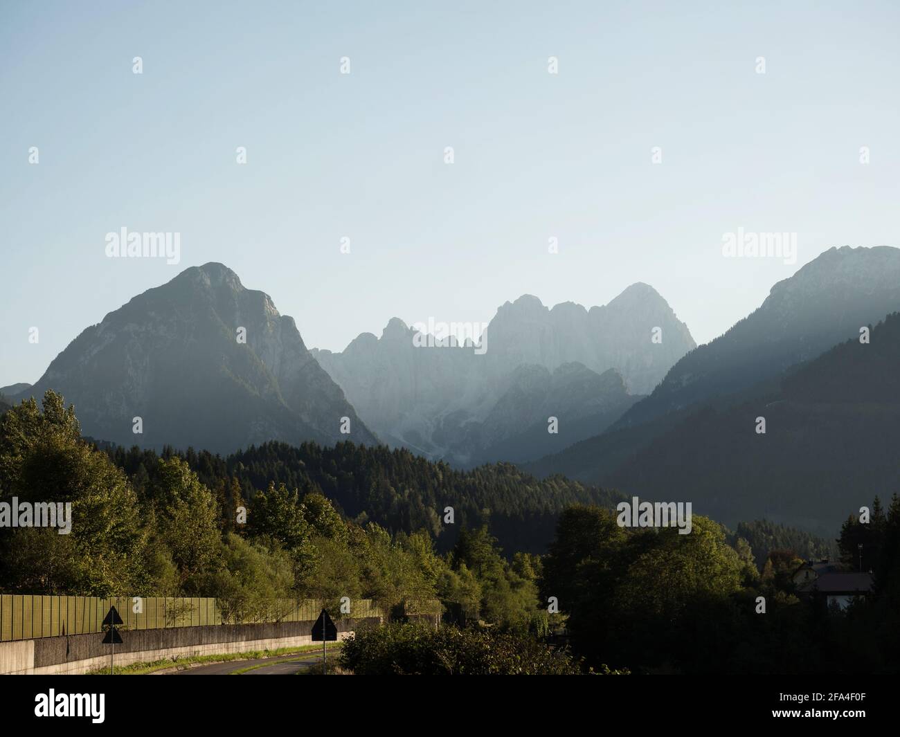 Alpine comb hi-res stock photography and images - Alamy