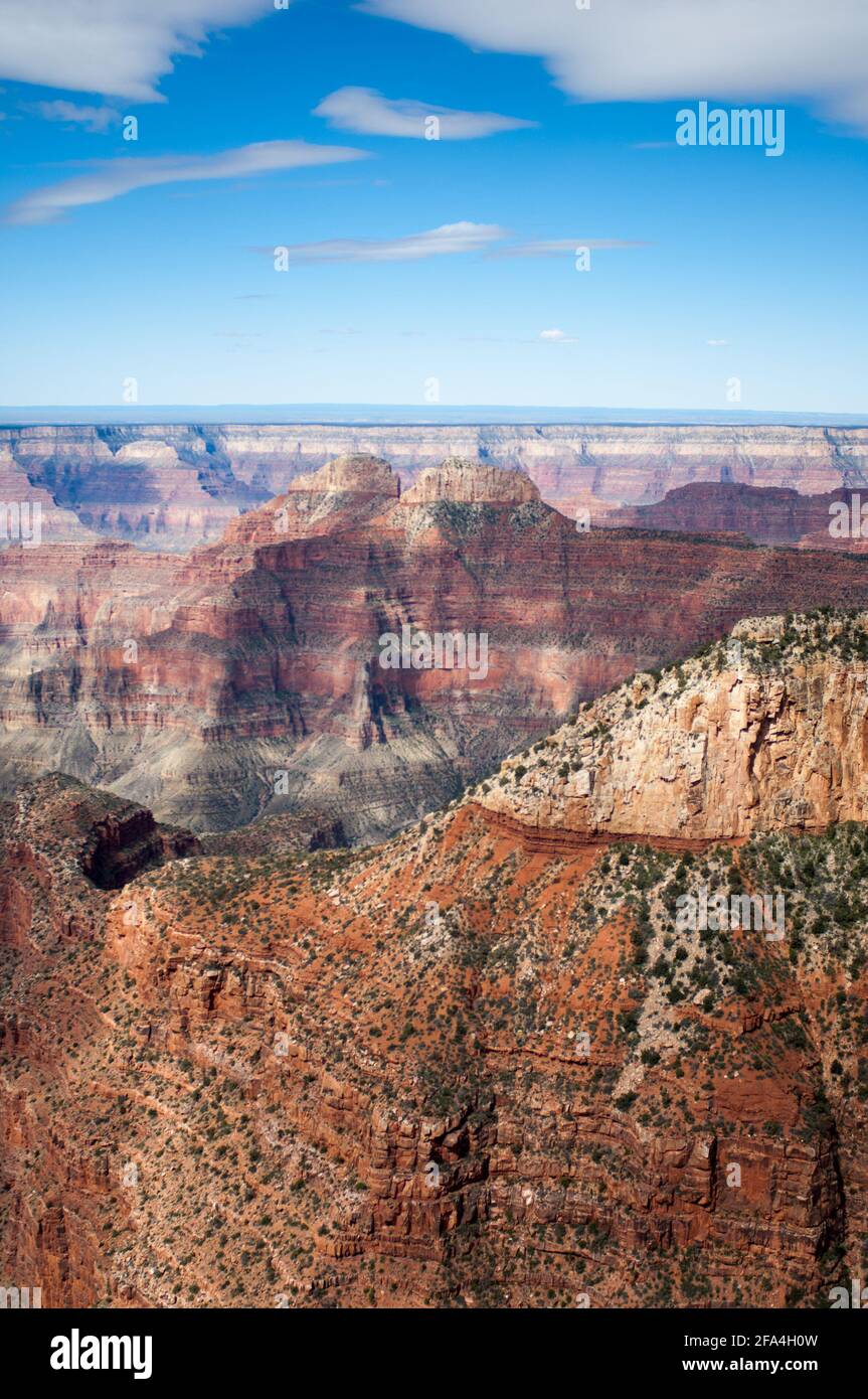 EL RIO COLORADO NACE EN LAS MONTAÑAS ROCALLOSAS Y RECORRE 2333 CRUZANDO ...