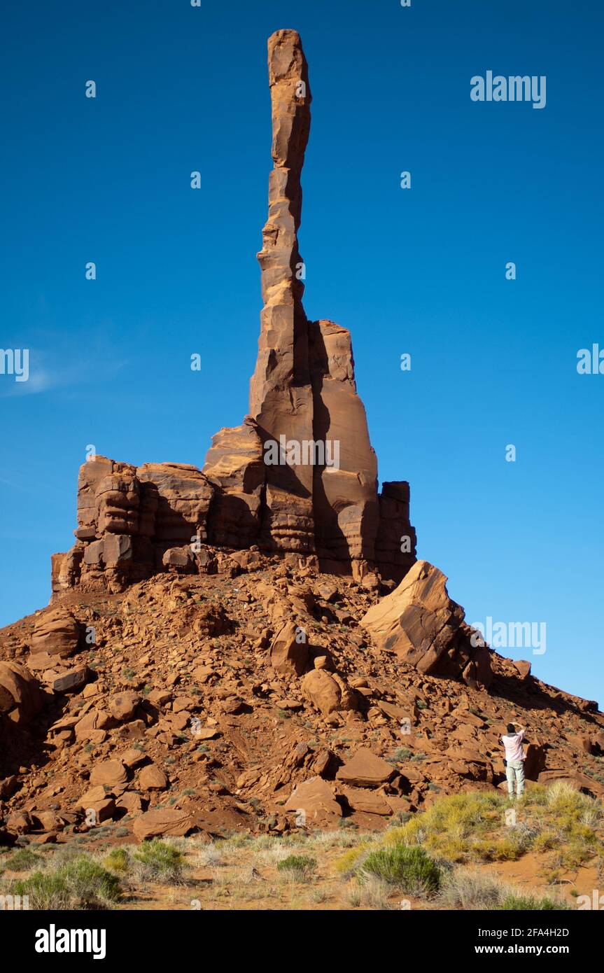 Stone totem Pole at Monument Valley Stock Photo - Alamy