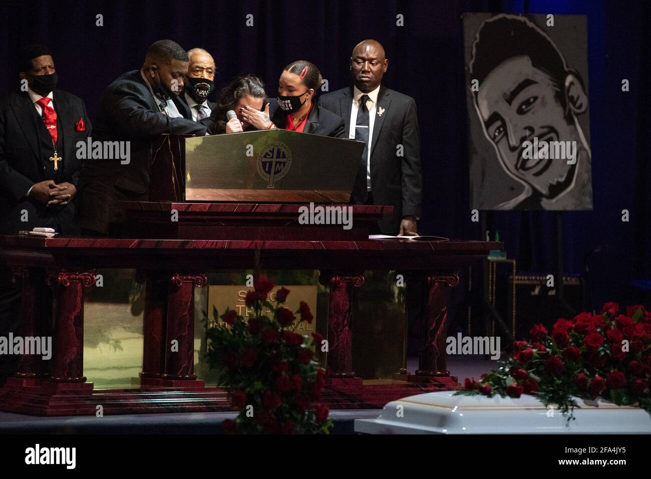 Daunte Wright's mother, Katie Wright speaks during his funeral inside ...