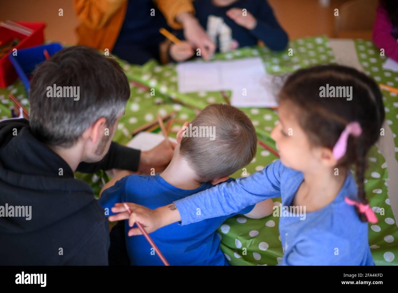 Looked after children hi-res stock photography and images - Alamy