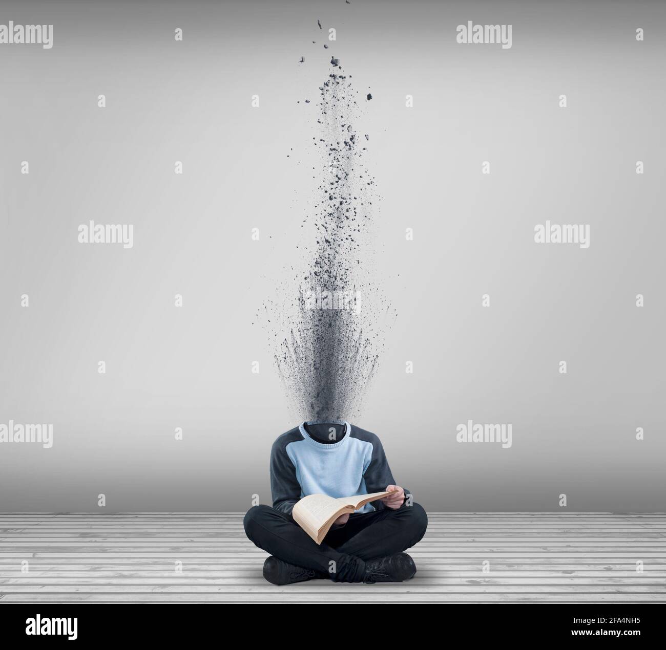 Exploding abstract powder hi-res stock photography and images - Alamy