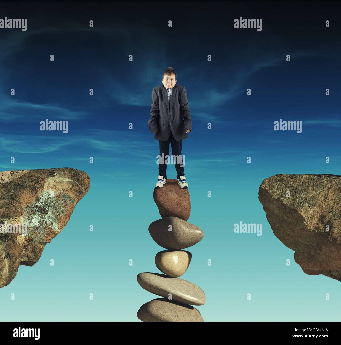 Gap between rocks hi-res stock photography and images - Alamy