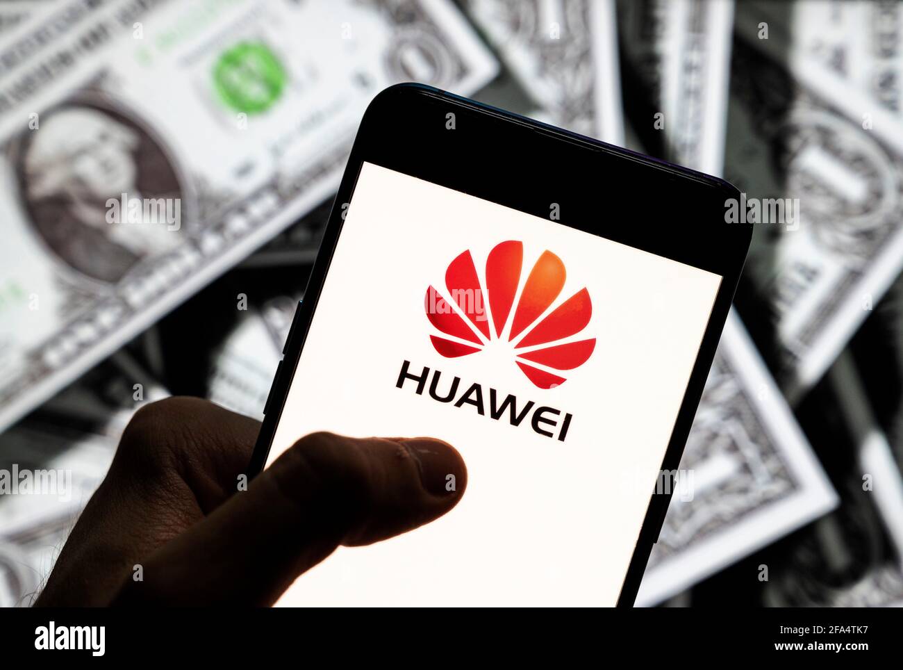 Huawei logo icon hi-res stock photography and images - Alamy
