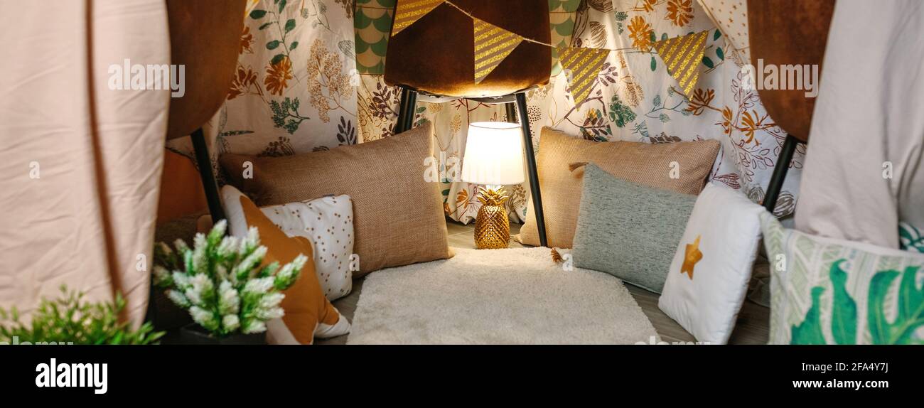 Interior of diy tent at home Stock Photo - Alamy