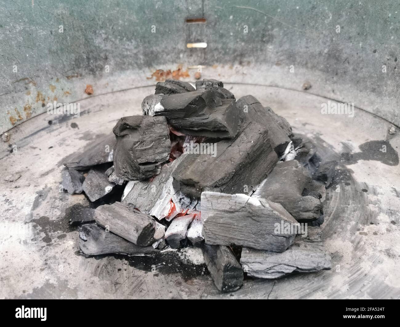 Macro view of burning coal embers bonfire, detail of coal texture Stock ...