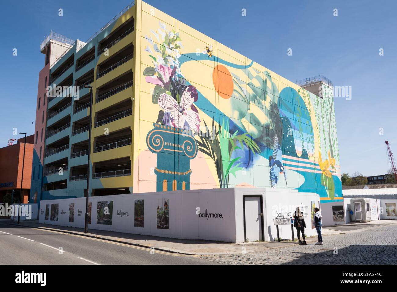Ballymore multi storey car park hi-res stock photography and images - Alamy