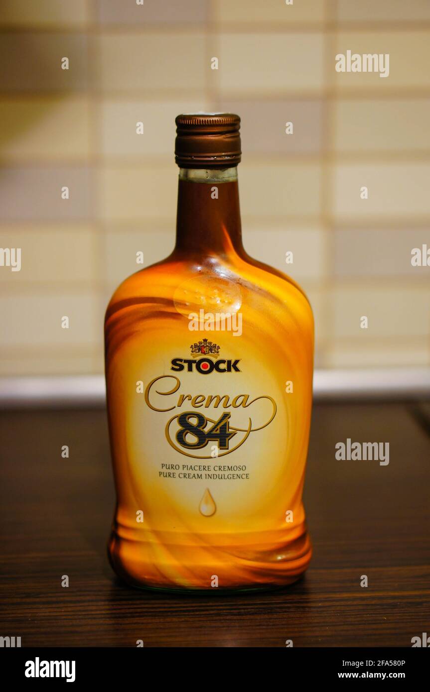 Stock 84 logo hi-res stock photography and images - Alamy