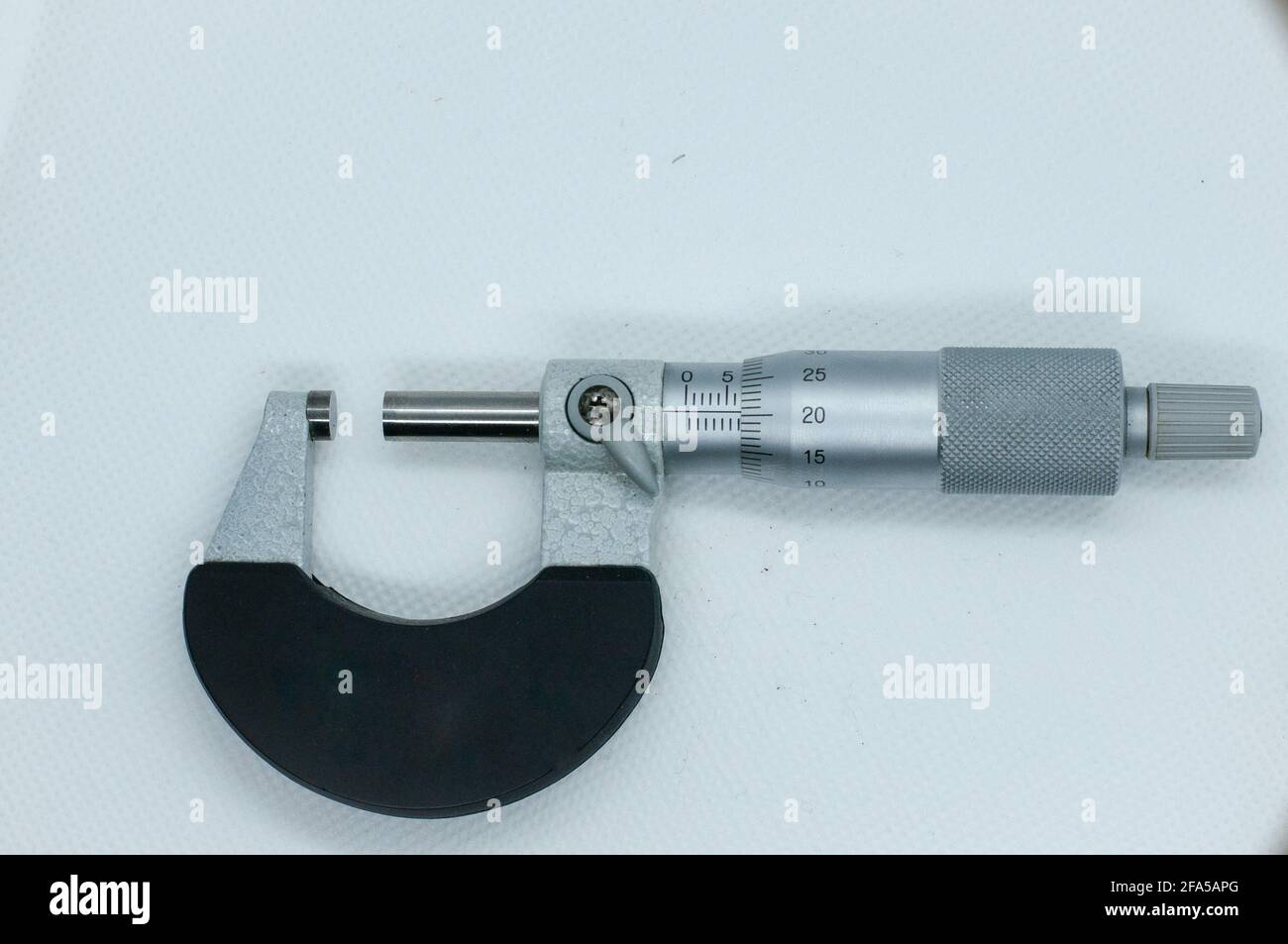 Mechanical micrometer hi-res stock photography and images - Alamy