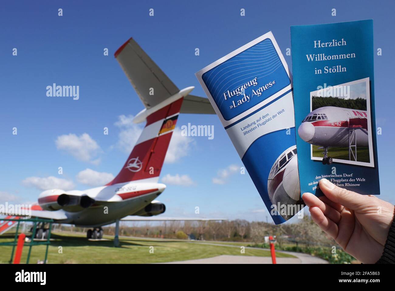 Gollenberg, Germany. 23rd Apr, 2021. Brochures are held in front of the ...