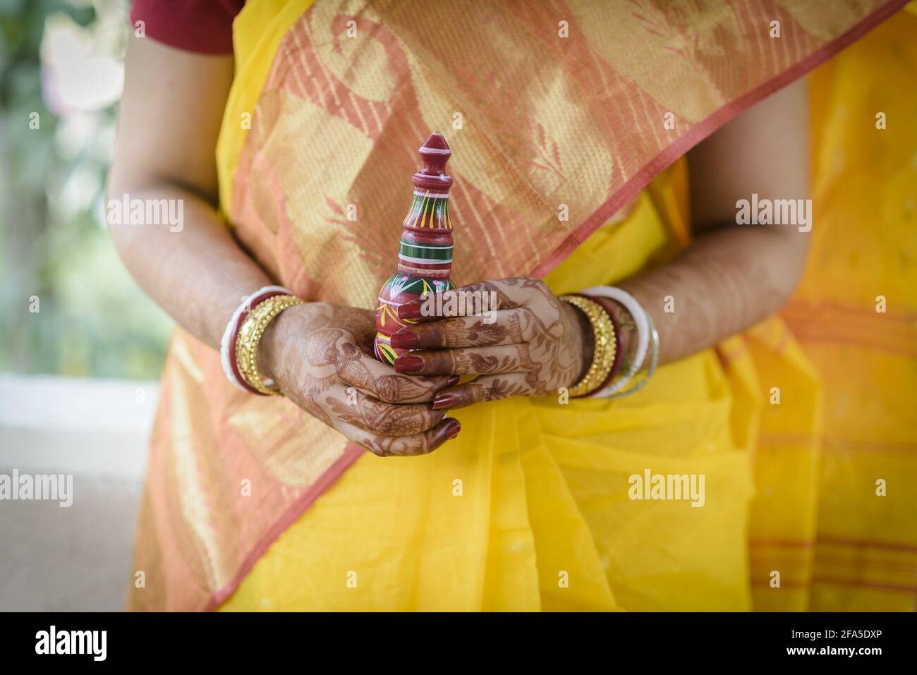 Sindur culture hi-res stock photography and images - Alamy