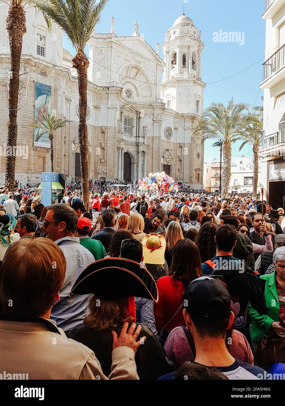 Carnival cadiz 2019 hi-res stock photography and images - Alamy