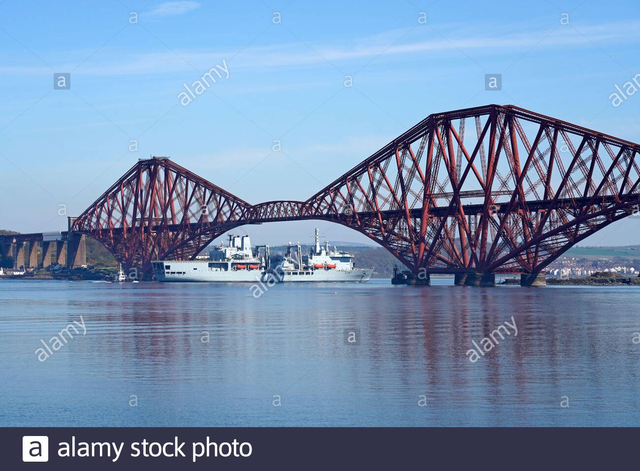 Rosyth dockyard hi-res stock photography and images - Alamy