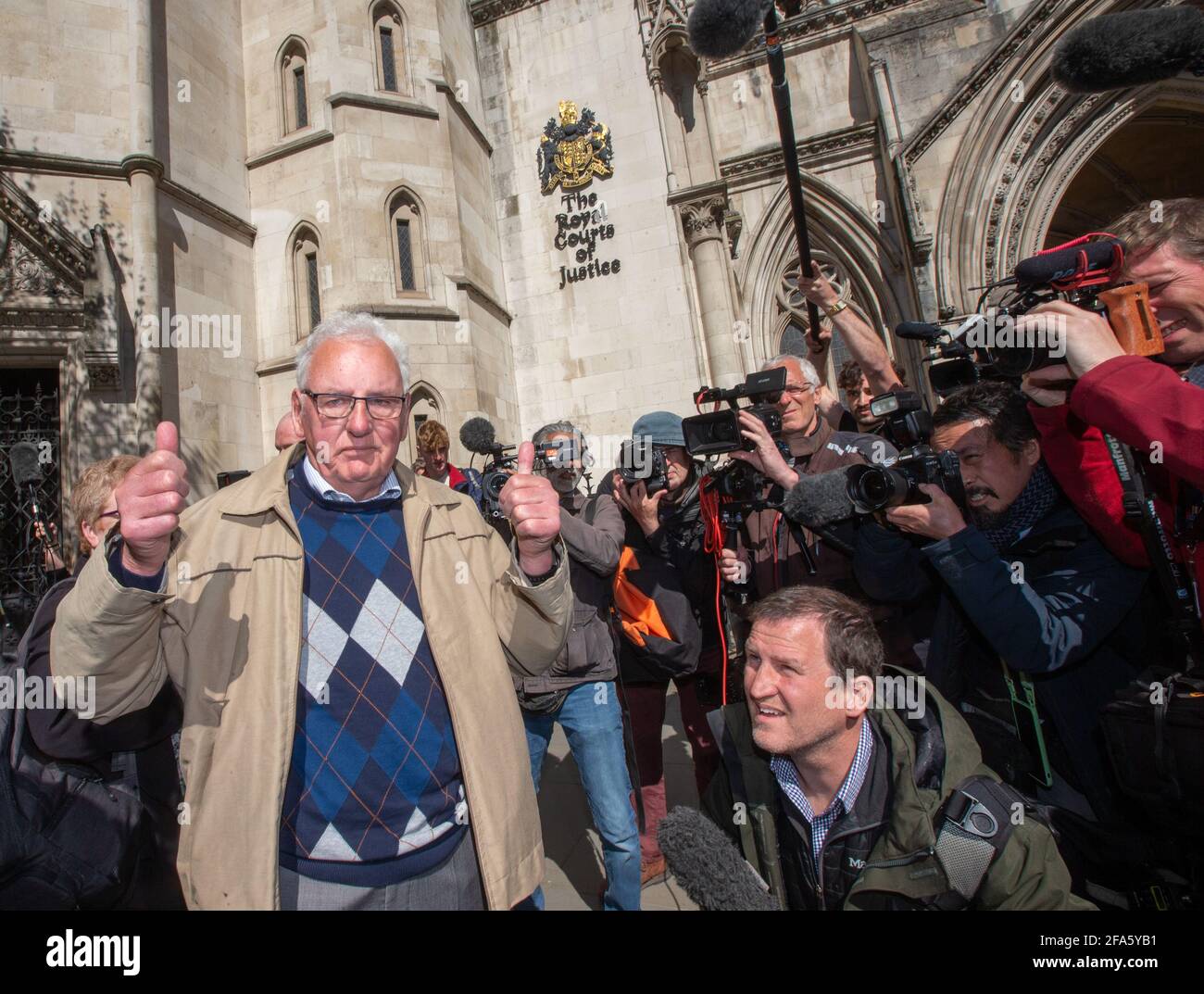Horizon computer system uk hi-res stock photography and images - Alamy