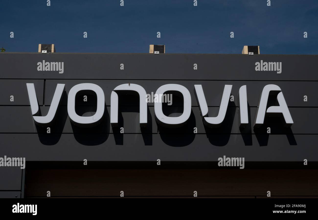 Vonovia logo hi-res stock photography and images - Alamy