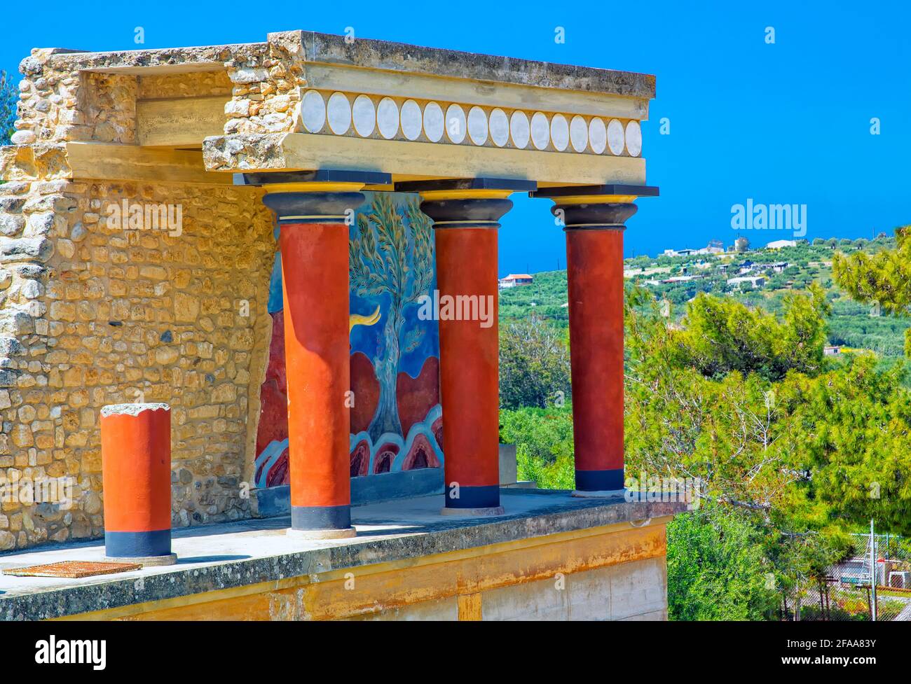 Palace of Minos at Knossos in Crete Stock Photo - Alamy