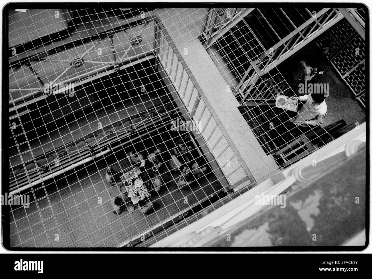 Hull Prison July 1990 Scan made in 2021 Taking food back to cells. HM ...