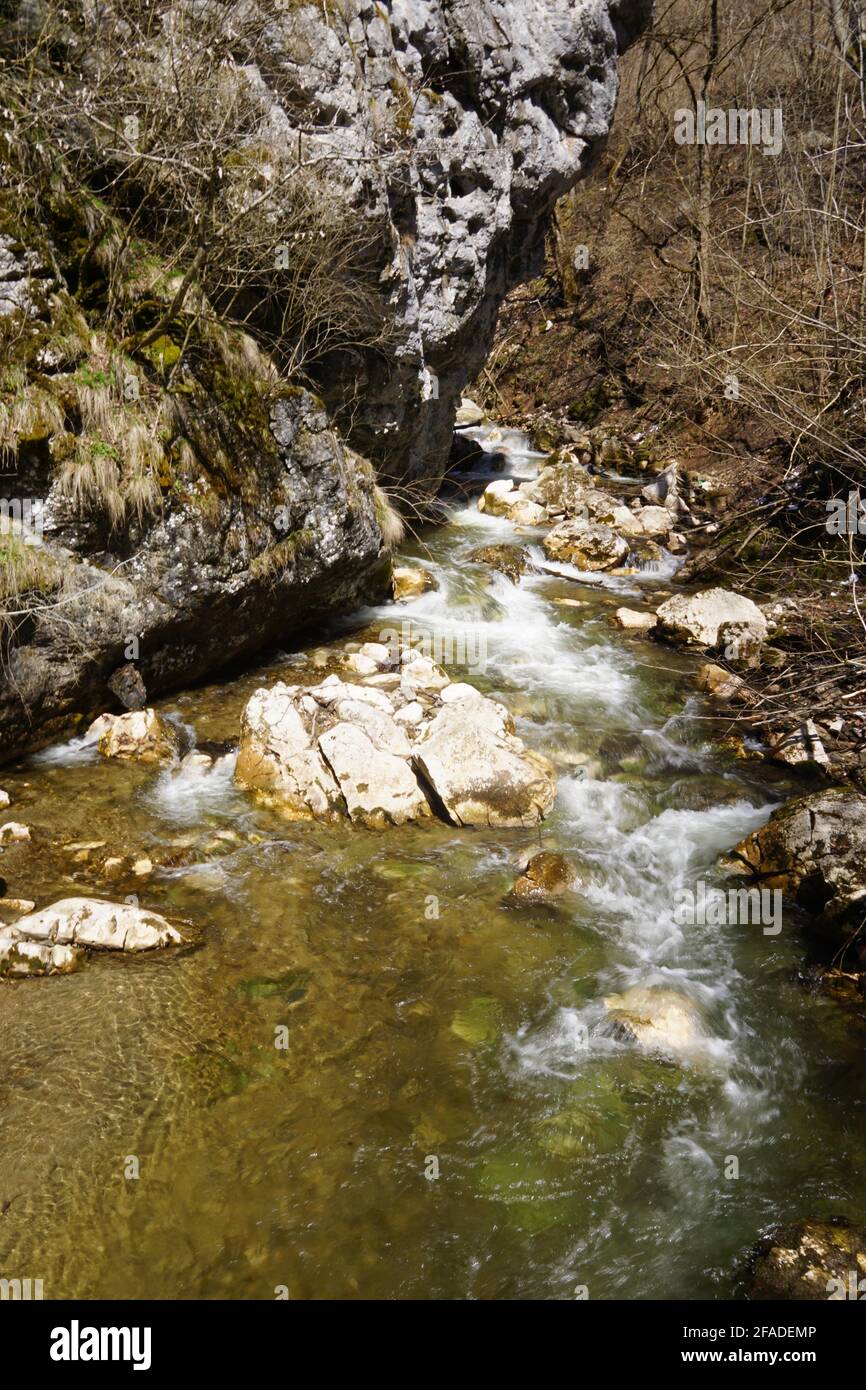 River flow through the rocks Stock Photo - Alamy