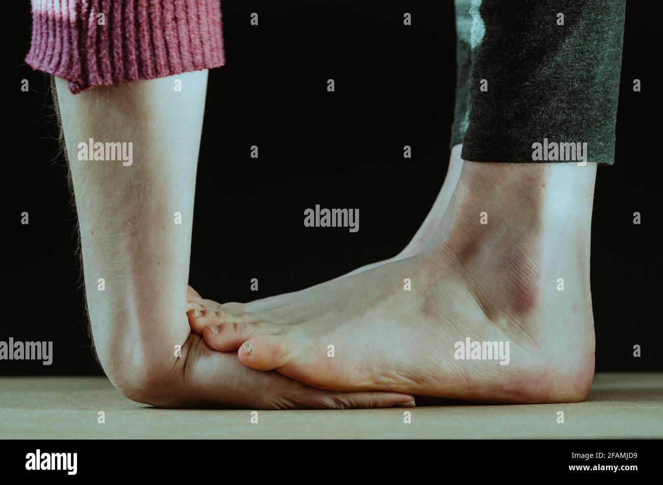 Woman with bound feet hi-res stock photography and images - Alamy