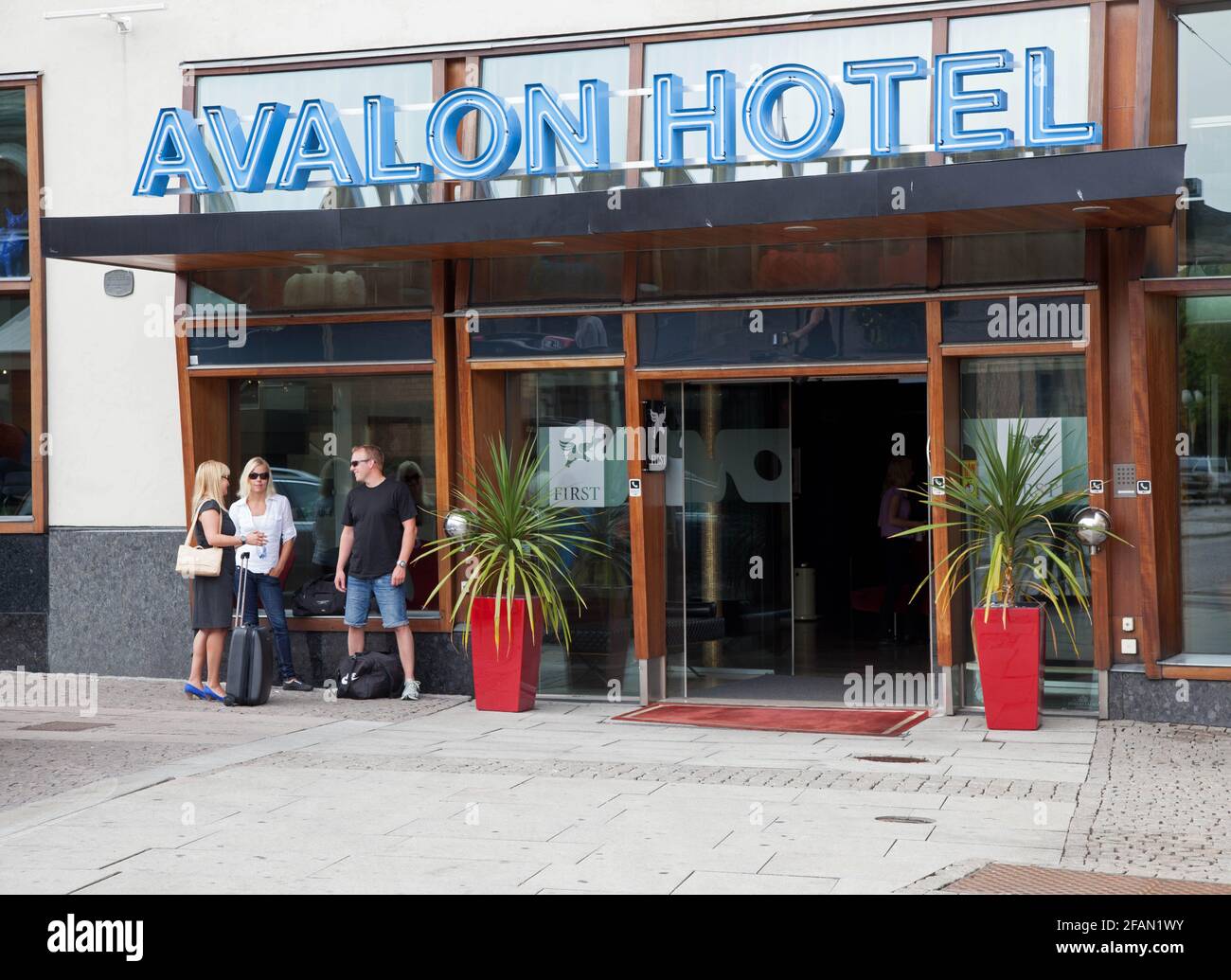 Avalon hotel logotype hi-res stock photography and images - Alamy