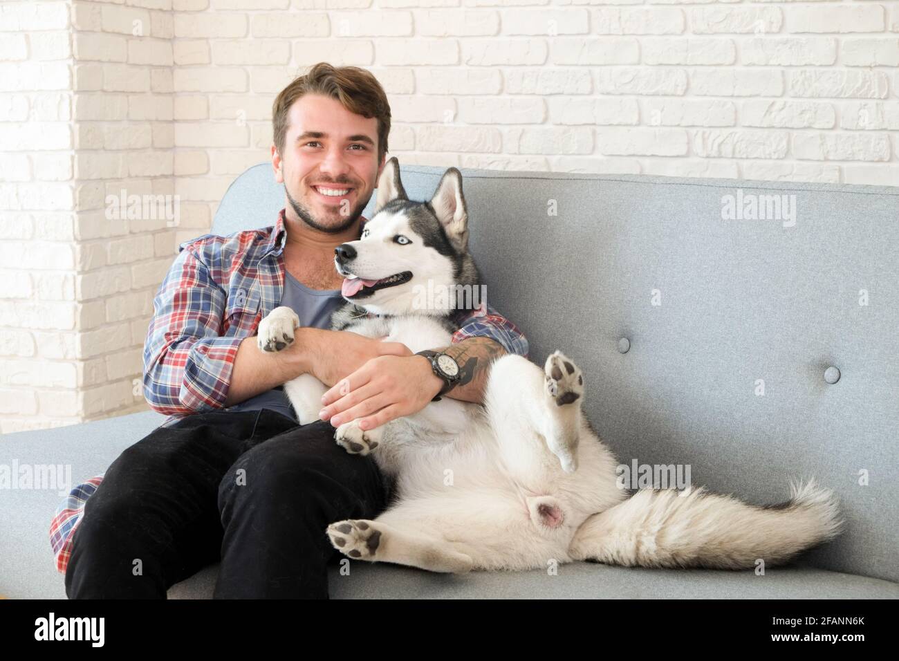 Male friend bond hi-res stock photography and images - Alamy