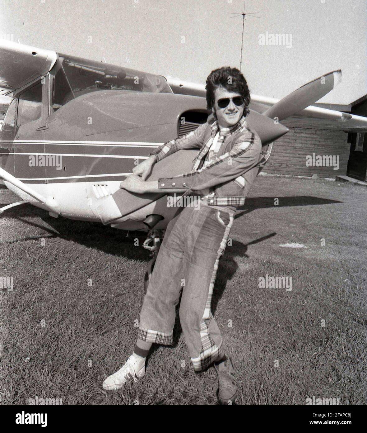 FILE PHOTO: Former Bay City Rollers frontman Les McKeown dies aged 65 ...
