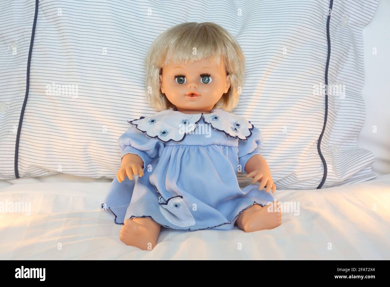 1990's Tiny Tears Doll Stock Photo - Alamy