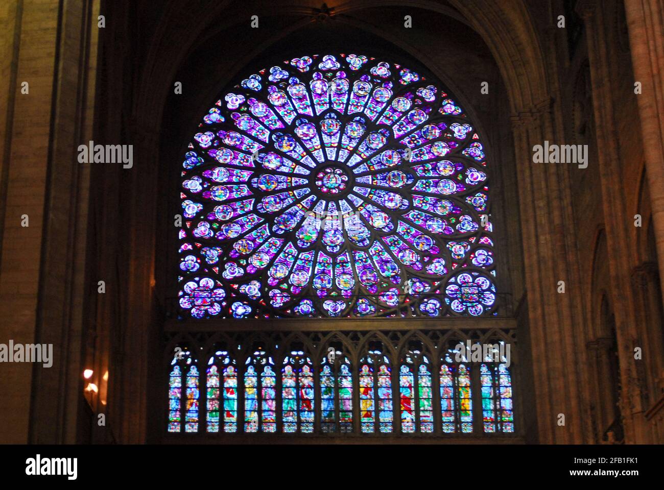French stained glass windows hi-res stock photography and images - Alamy