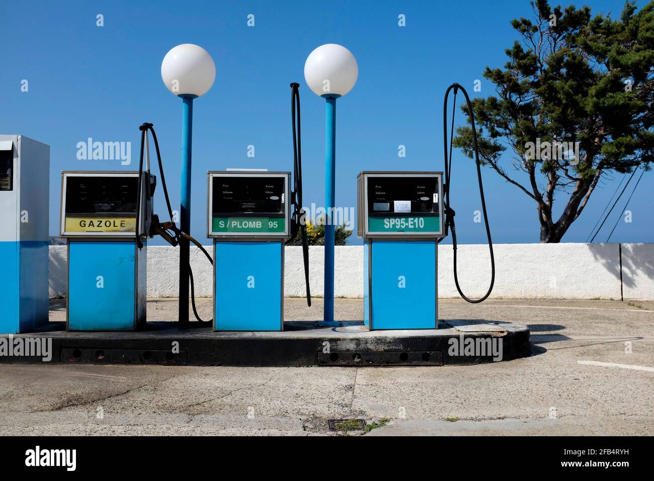 Station des iles hi-res stock photography and images - Alamy