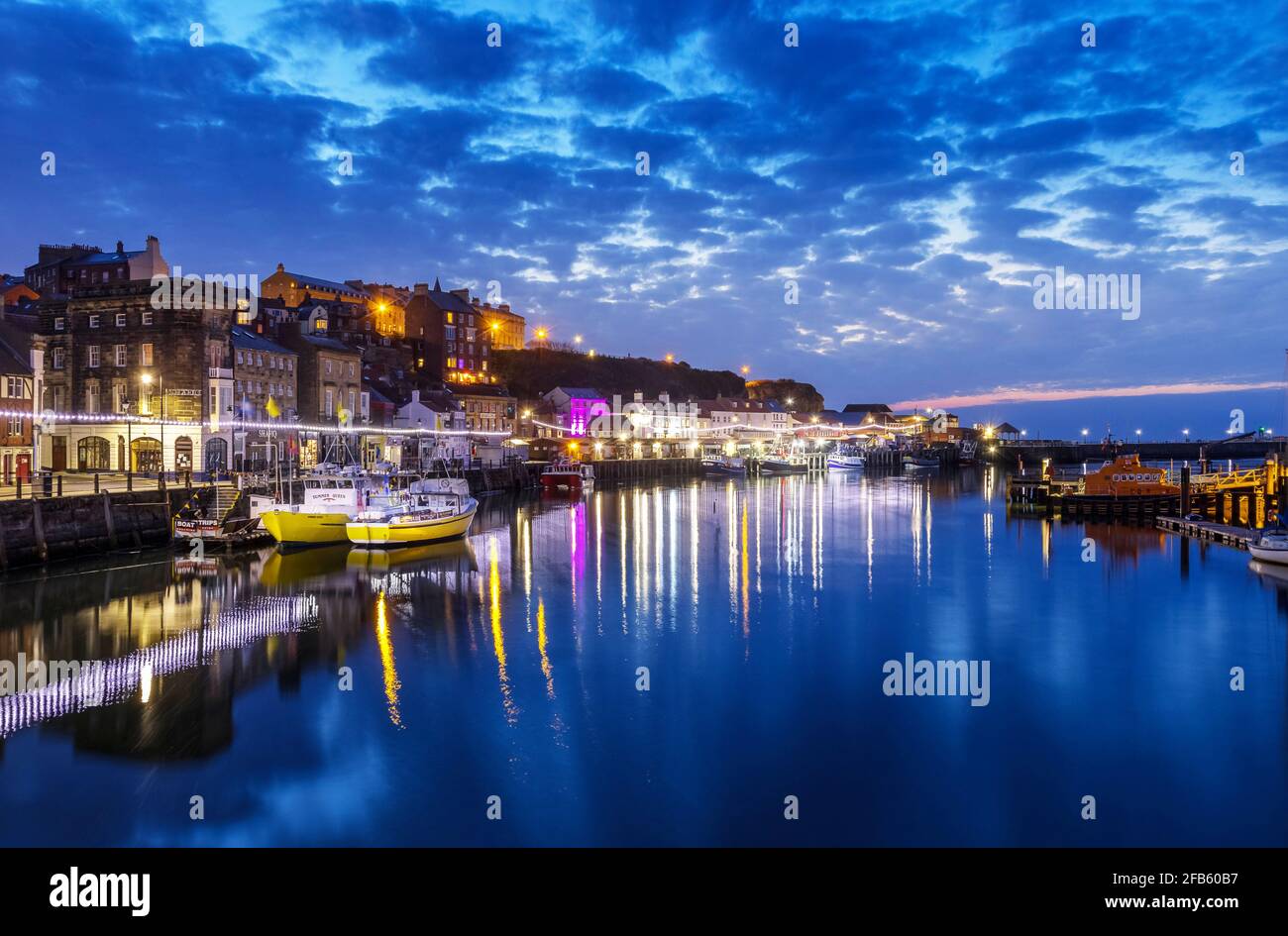 Whitby landscape hi-res stock photography and images - Alamy