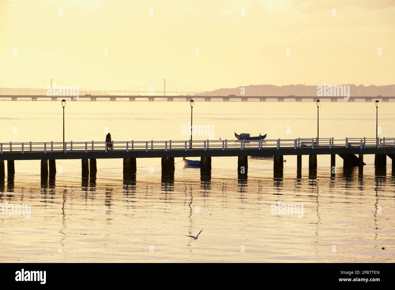 Riverside jetty hi-res stock photography and images - Alamy