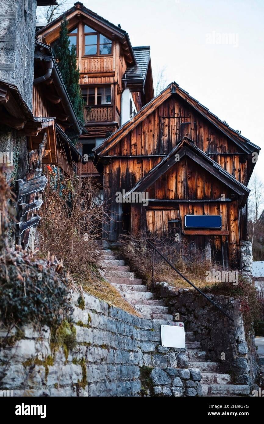 Dark buildings hi-res stock photography and images - Alamy