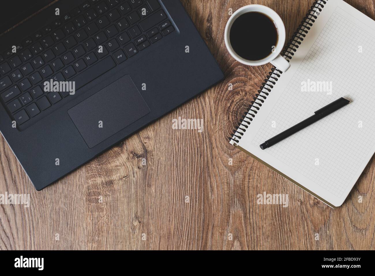 Pen notebook laptop pencil hi-res stock photography and images - Alamy