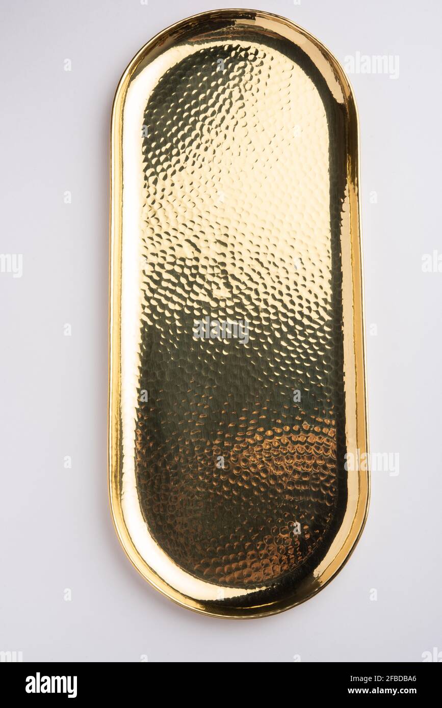 Brass thali dish hi-res stock photography and images - Alamy