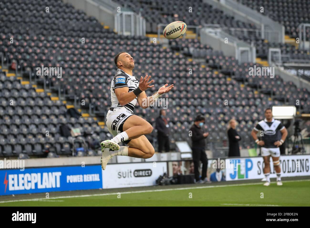 Carlos Tuimavave (3) of Hull FC during pre-game warm up Stock Photo - Alamy