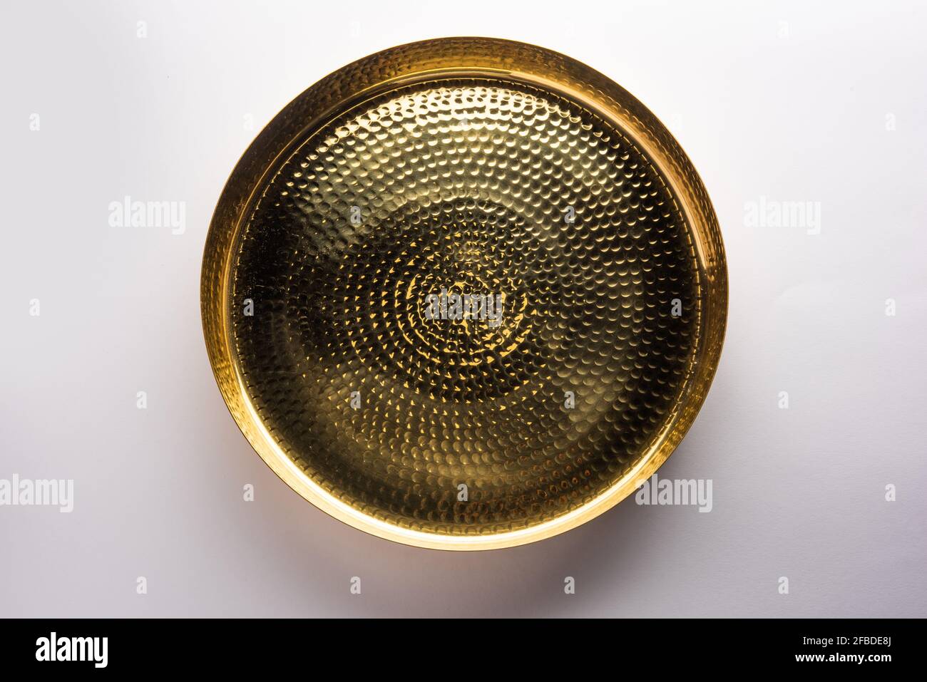 Brass thali dish hi-res stock photography and images - Alamy