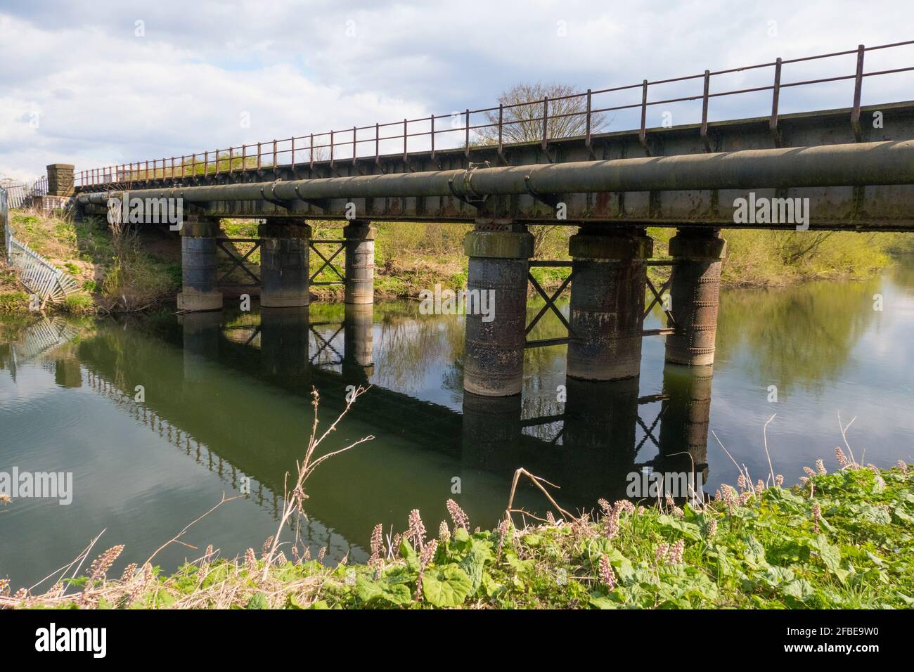Wilmorton railway bridge Derby Stock Photo - Alamy