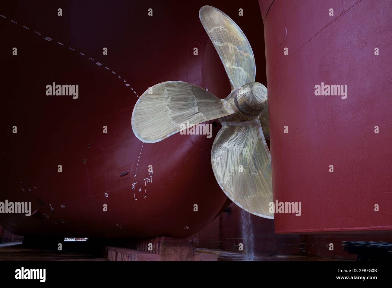 Brass propeller hi-res stock photography and images - Alamy